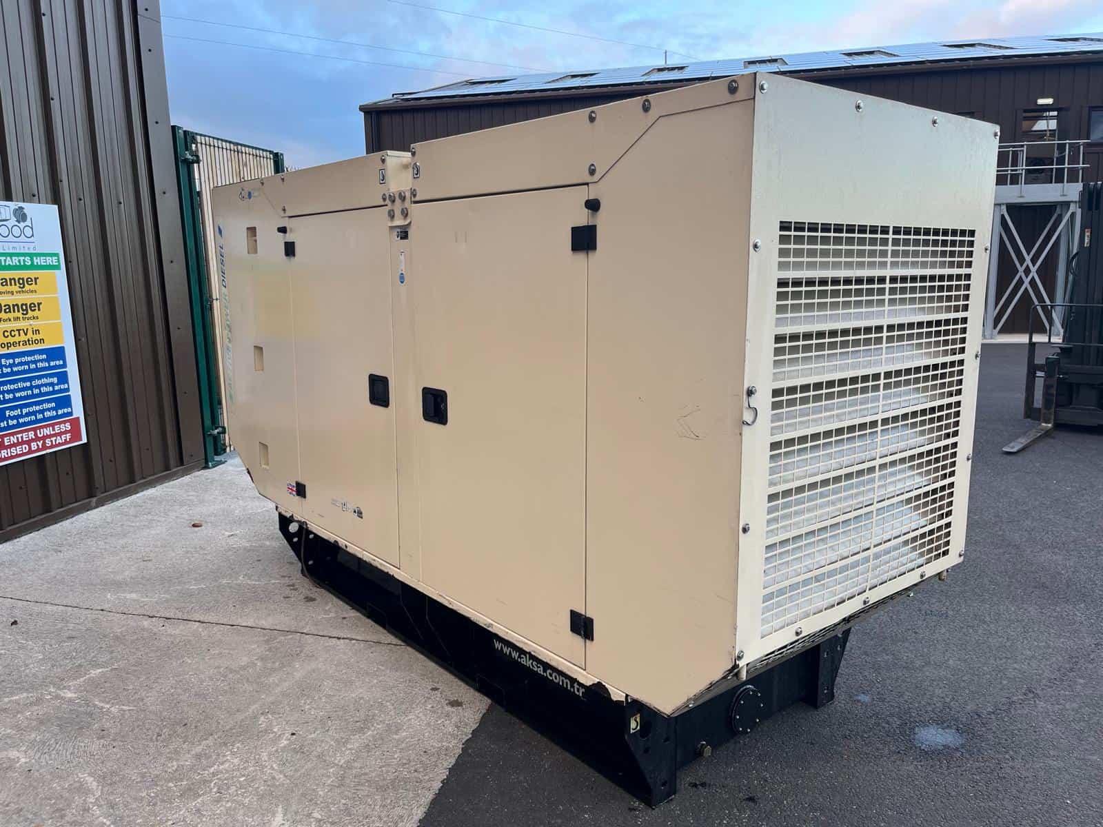 Aksa APD200C Diesel Generator – 180 kVA for Sale - MT ROYAL