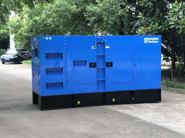 IVECO 1000 kVA Diesel Generator – 1000 kVA for Sale - MT ROYAL